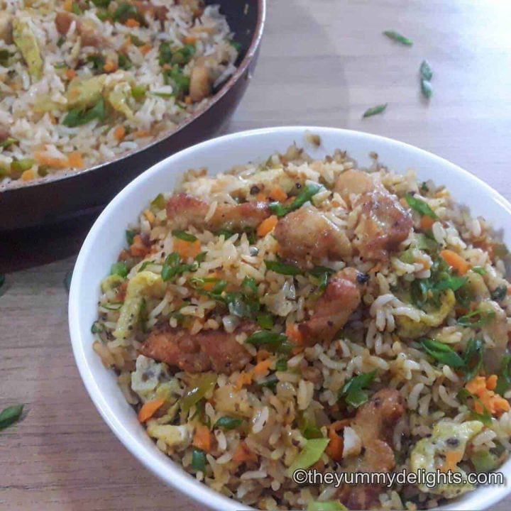 Easy Chinese Chicken Fried Rice recipe - The Yummy Delights