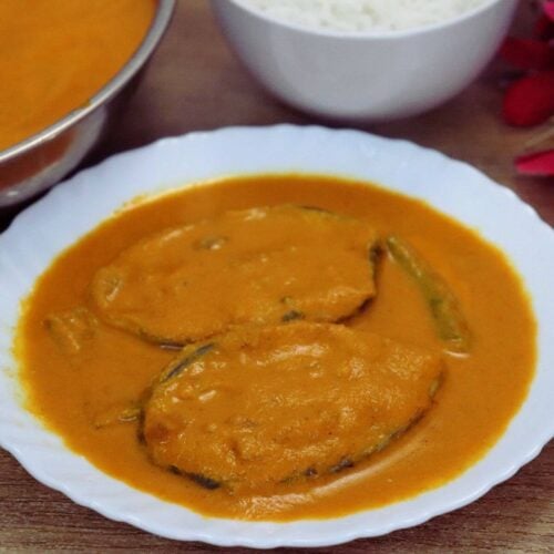 Goan Kingfish Curry Recipe (Surmai Curry) - The Yummy Delights