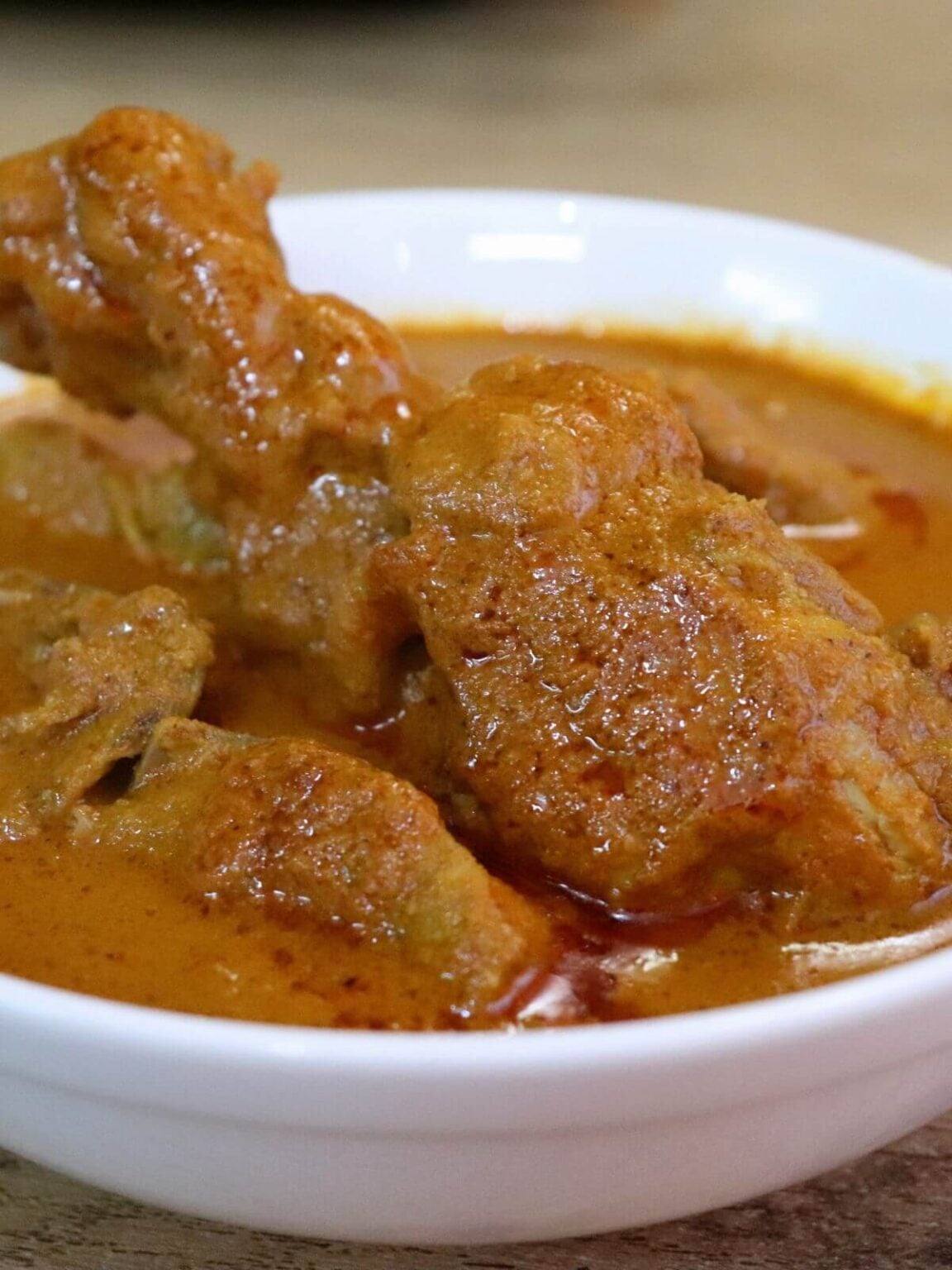 Chicken Xacuti (Goan Chicken Curry) - The Yummy Delights