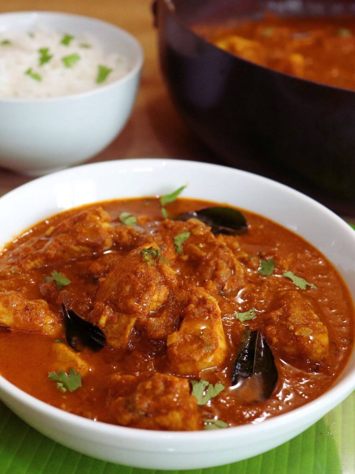 Madras Chicken Curry - The Yummy Delights